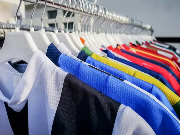 How To Choose The Right Athletic Clothing For You: A Men's Guide ...